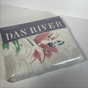 Dan River | Bedding | Vintage Dan River Sheet King Flat Spring Spray ...